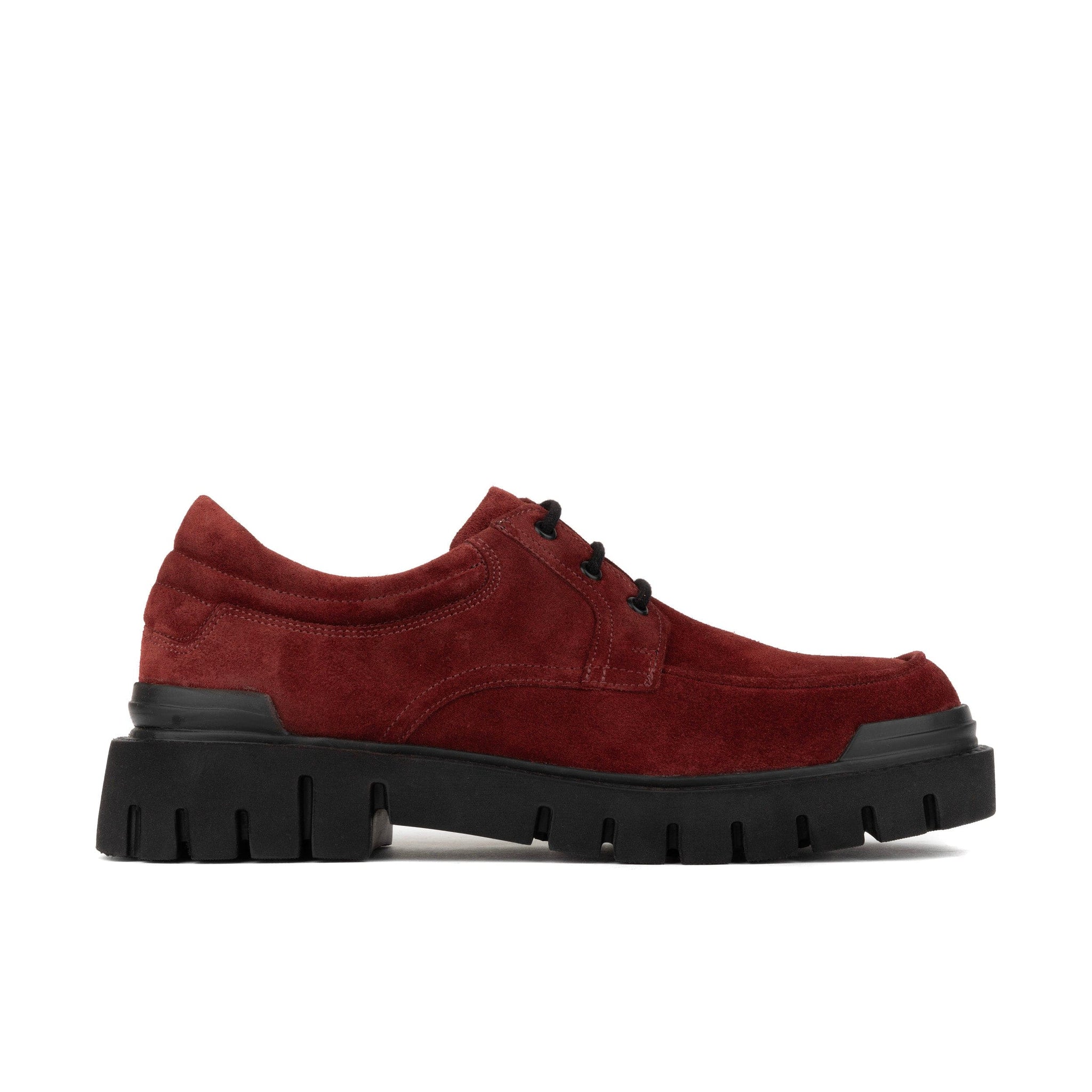 Embassy London Men's Wexley Chunky Moc-Toe Derby Shoe in Red Suede